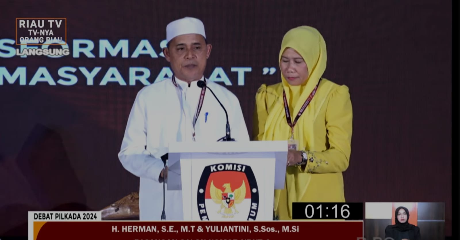 Debat Publik, H Herman dan Yuliantini Paparkan Visi dan Misi Inhil Hebat